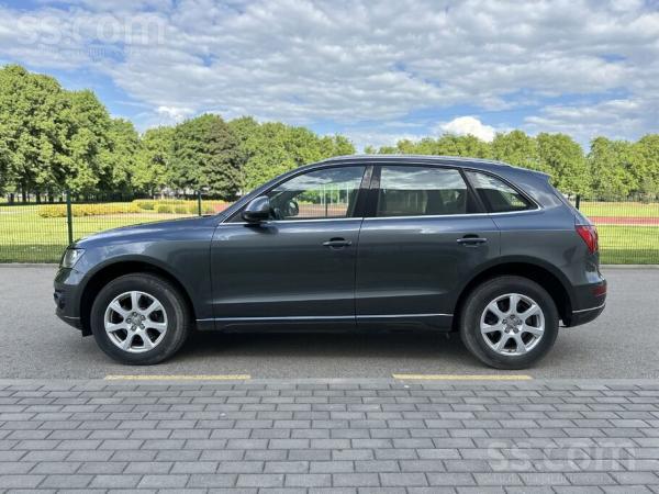 Pelēks Audi Q5 2011 Jēkabpils, ar dzinēja tilpumu 3.00 L un nobraukumu 178 tūkst. km par 12000 €, foto 2 vietnē AUTOMOTO.COM.LV