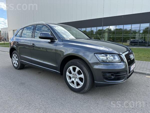 Pelēks Audi Q5 2011 Jēkabpils, ar dzinēja tilpumu 3.00 L un nobraukumu 178 tūkst. km par 12000 €, foto 7 vietnē AUTOMOTO.COM.LV
