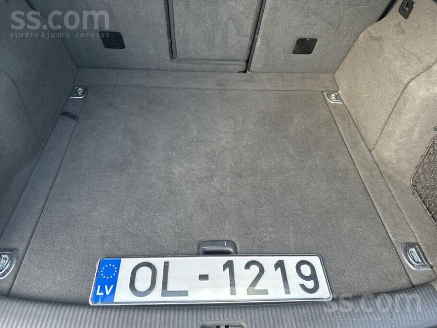 Серый Ауди Ку 5 2011 в Екабпилс, объемом двигателя 3.00 л и пробегом 178 тыс. км за 12000 €, фото 14 на AUTOMOTO.COM.LV