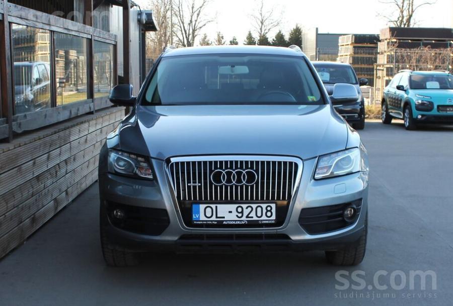 Grey Audi Q5 2011 in Riga, with an engine capacity of 3.00 L and mileage of 0 thousand km for 9290 €, photo 4 on AUTOMOTO.COM.LV
