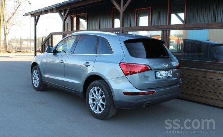 Grey Audi Q5 2011 in Riga, with an engine capacity of 3.00 L and mileage of 0 thousand km for 9290 €, photo 10 on AUTOMOTO.COM.LV