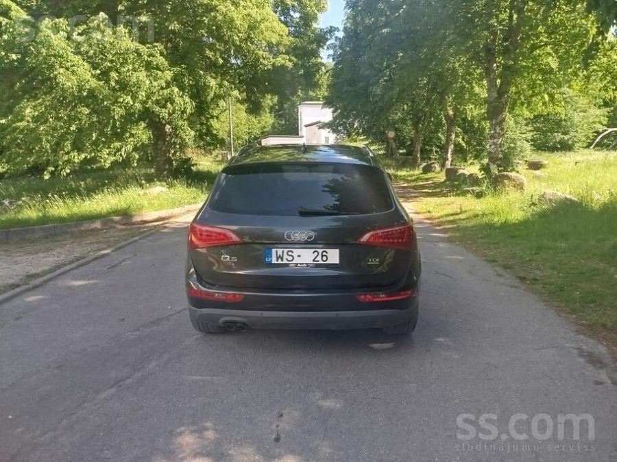 Pelēks Audi Q5 2011 Tukums, ar dzinēja tilpumu 2.00 L un nobraukumu 287 tūkst. km par 10700 €, foto 3 vietnē AUTOMOTO.COM.LV