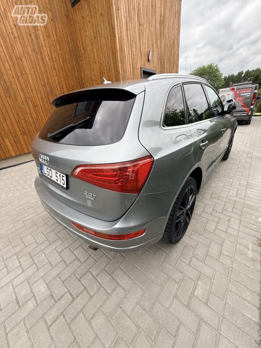 Pelēks Audi Q5 2011 Viļņa, ar dzinēja tilpumu 2.00 L un nobraukumu 313 tūkst. km par 7500 €, foto 12 vietnē AUTOMOTO.COM.LV