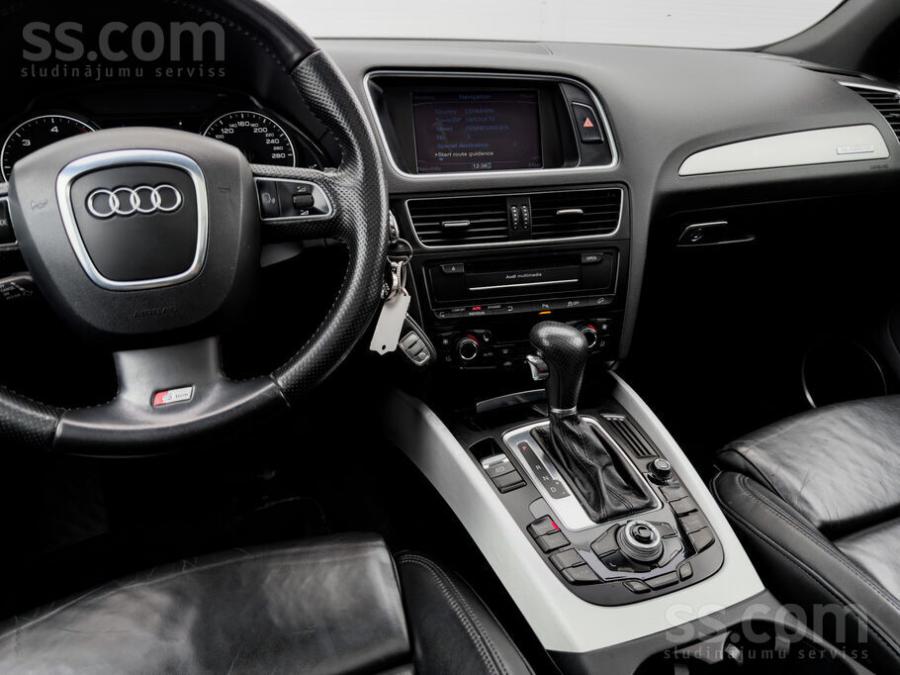 Pelēks Audi Q5 2011 Rīga, ar dzinēja tilpumu 3.00 L un nobraukumu 0 tūkst. km par 11990 €, foto 27 vietnē AUTOMOTO.COM.LV