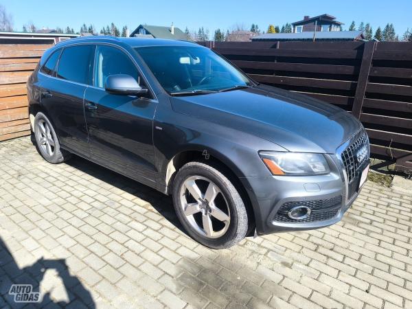 Grey Audi Q5 2011 in Kretinga, with an engine capacity of 3.20 L and mileage of 310 thousand km for 5000 €, photo 1 on AUTOMOTO.COM.LV