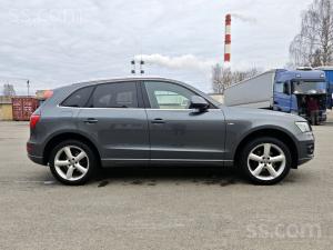Pelēks Audi Q5 2011 Rīga, ar dzinēja tilpumu 2.00 L un nobraukumu 218 tūkst. km par 10900 €, foto 5 vietnē AUTOMOTO.COM.LV