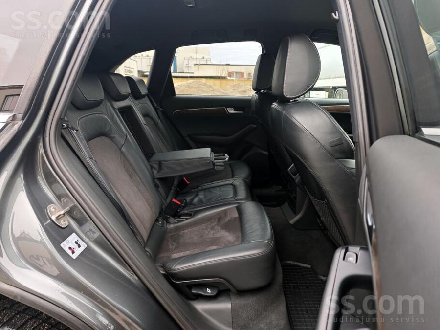 Pelēks Audi Q5 2011 Rīga, ar dzinēja tilpumu 2.00 L un nobraukumu 218 tūkst. km par 10900 €, foto 18 vietnē AUTOMOTO.COM.LV