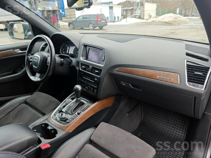 Pelēks Audi Q5 2011 Rīga, ar dzinēja tilpumu 2.00 L un nobraukumu 218 tūkst. km par 10900 €, foto 21 vietnē AUTOMOTO.COM.LV