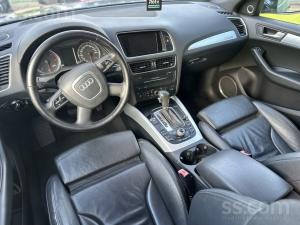 Pelēks Audi Q5 2011 Jēkabpils, ar dzinēja tilpumu 3.00 L un nobraukumu 178 tūkst. km par 12000 €, foto 10 vietnē AUTOMOTO.COM.LV