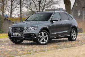 Grey Audi Q5 2011 in Jelgava, with an engine capacity of 2.00 L and mileage of 263 thousand km for 10900 €, photo  on AUTOMOTO.COM.LV
