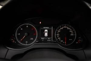 Grey Audi Q5 2011 in Jelgava, with an engine capacity of 2.00 L and mileage of 263 thousand km for 10900 €, photo 14 on AUTOMOTO.COM.LV