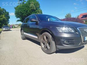 Pelēks Audi Q5 2011 Tukums, ar dzinēja tilpumu 2.00 L un nobraukumu 287 tūkst. km par 8500 €, foto 4 vietnē AUTOMOTO.COM.LV