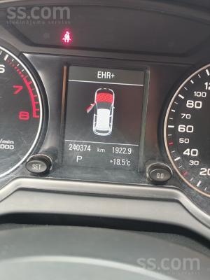 Grey Audi Q5 2011 in Riga, with an engine capacity of 2.00 L and mileage of 240 thousand km for 7000 €, photo 14 on AUTOMOTO.COM.LV