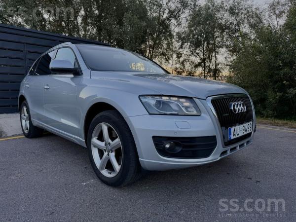 Pelēks Audi Q5 2011 Rīga, ar dzinēja tilpumu 3.00 L un nobraukumu 0 tūkst. km par 9950 €, foto 1 vietnē AUTOMOTO.COM.LV
