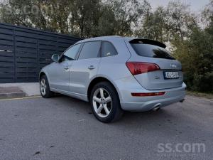 Grey Audi Q5 2011 in Riga, with an engine capacity of 3.00 L and mileage of 0 thousand km for 9950 €, photo 4 on AUTOMOTO.COM.LV