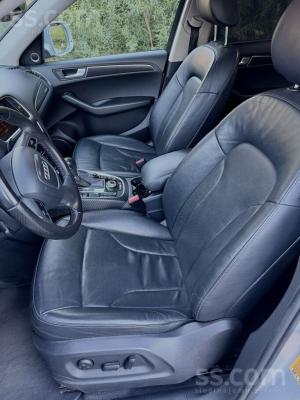 Grey Audi Q5 2011 in Riga, with an engine capacity of 3.00 L and mileage of 0 thousand km for 9950 €, photo 8 on AUTOMOTO.COM.LV
