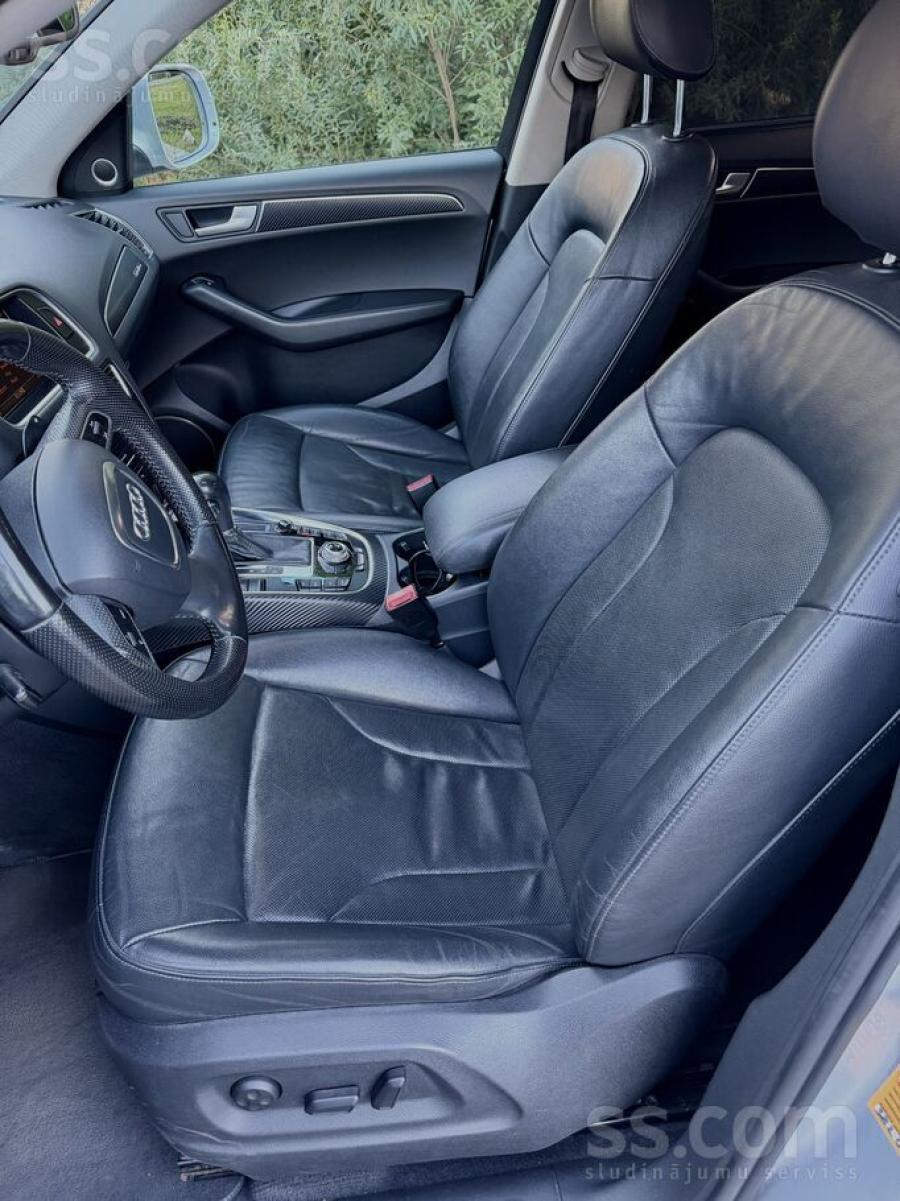 Grey Audi Q5 2011 in Riga, with an engine capacity of 3.00 L and mileage of 0 thousand km for 9950 €, photo 8 on AUTOMOTO.COM.LV