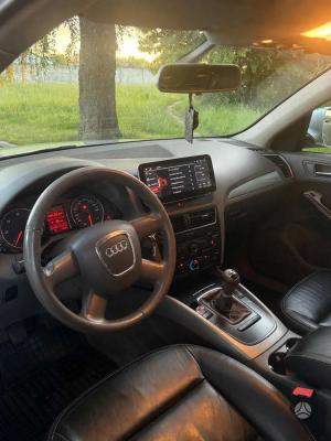 Pelēks Audi Q5 2011 Kauņa, ar dzinēja tilpumu 1.97 L un nobraukumu 337 tūkst. km par 8500 €, foto 10 vietnē AUTOMOTO.COM.LV