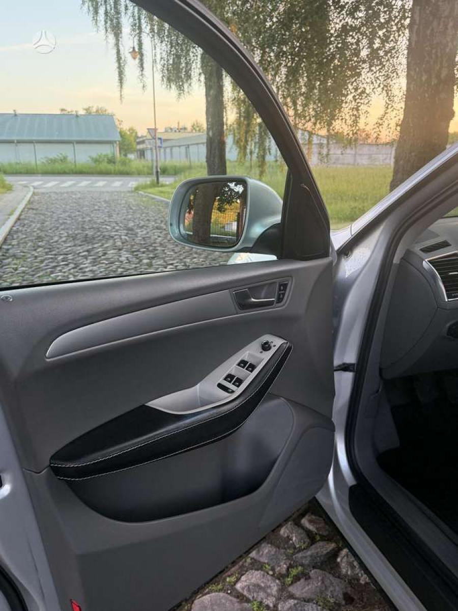 Pelēks Audi Q5 2011 Kauņa, ar dzinēja tilpumu 1.97 L un nobraukumu 337 tūkst. km par 8500 €, foto 11 vietnē AUTOMOTO.COM.LV