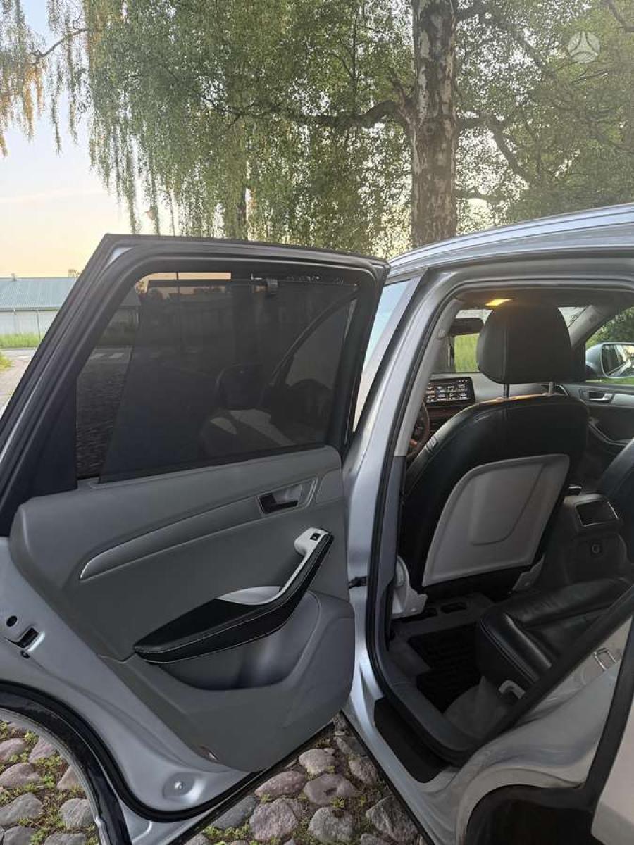 Pelēks Audi Q5 2011 Kauņa, ar dzinēja tilpumu 1.97 L un nobraukumu 337 tūkst. km par 8500 €, foto 12 vietnē AUTOMOTO.COM.LV