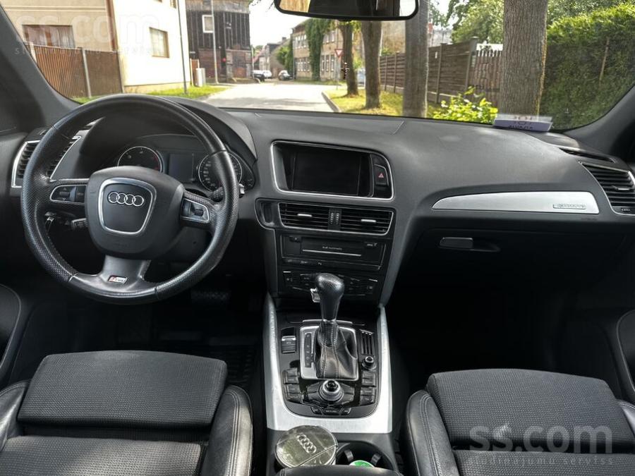 Pelēks Audi Q5 2011 Liepāja, ar dzinēja tilpumu 3.00 L un nobraukumu 267 tūkst. km par 12600 €, foto 9 vietnē AUTOMOTO.COM.LV