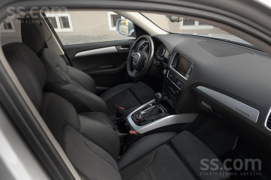 Pelēks Audi Q5 2011 Jelgava, ar dzinēja tilpumu 2.00 L un nobraukumu 265 tūkst. km par 8750 €, foto 7 vietnē AUTOMOTO.COM.LV