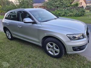 Grey Audi Q5 2011 in Mazeikiai, with an engine capacity of 3.00 L and mileage of 284 thousand km for 7200 €, photo 7 on AUTOMOTO.COM.LV