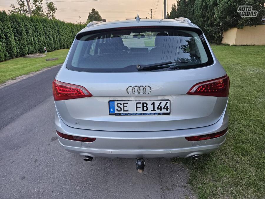 Grey Audi Q5 2011 in Mazeikiai, with an engine capacity of 3.00 L and mileage of 284 thousand km for 7200 €, photo 11 on AUTOMOTO.COM.LV