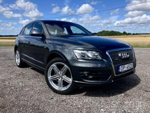 Grey Audi Q5 2011 in Talsi, with an engine capacity of 2.00 L and mileage of 228 thousand km for 11500 €, photo  on AUTOMOTO.COM.LV