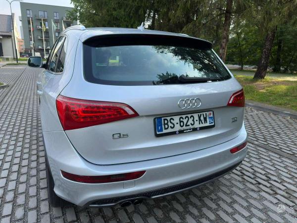 Grey Audi Q5 2011 in Vilnius, with an engine capacity of 1.97 L and mileage of 193 thousand km for 9100 €, photo 6 on AUTOMOTO.COM.LV