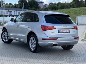 Grey Audi Q5 2011 in Rezekne, with an engine capacity of 2.00 L and mileage of 267 thousand km for 10200 €, photo 5 on AUTOMOTO.COM.LV