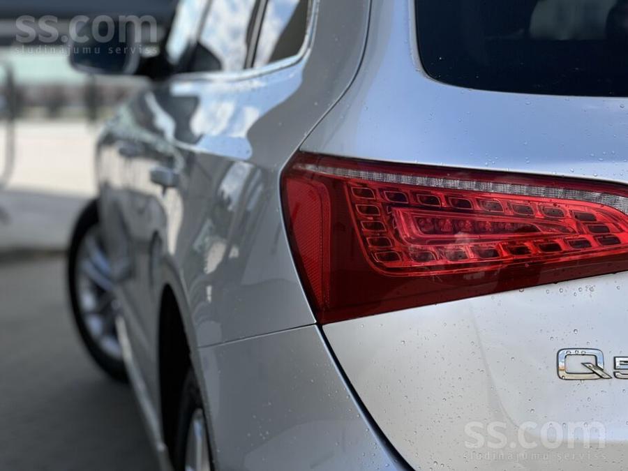 Grey Audi Q5 2011 in Rezekne, with an engine capacity of 2.00 L and mileage of 267 thousand km for 10200 €, photo 6 on AUTOMOTO.COM.LV
