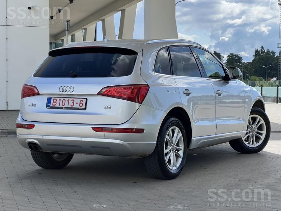 Grey Audi Q5 2011 in Rezekne, with an engine capacity of 2.00 L and mileage of 267 thousand km for 10200 €, photo 8 on AUTOMOTO.COM.LV