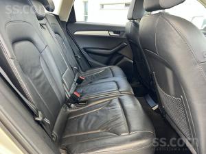 Grey Audi Q5 2011 in Rezekne, with an engine capacity of 2.00 L and mileage of 267 thousand km for 10200 €, photo 14 on AUTOMOTO.COM.LV
