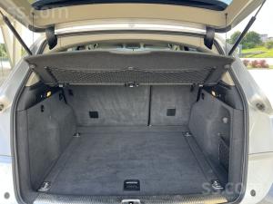 Grey Audi Q5 2011 in Rezekne, with an engine capacity of 2.00 L and mileage of 267 thousand km for 10200 €, photo 15 on AUTOMOTO.COM.LV