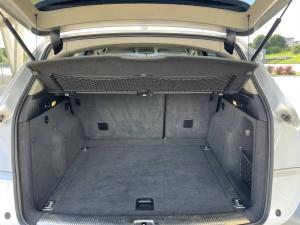 Pelēks Audi Q5 2011 Rēzekne, ar dzinēja tilpumu 2.00 L un nobraukumu 267 tūkst. km par 10200 €, foto 15 vietnē AUTOMOTO.COM.LV