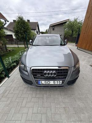 Grey Audi Q5 2011 in Vilnius, with an engine capacity of 1.98 L and mileage of 313 thousand km for 7100 €, photo 3 on AUTOMOTO.COM.LV