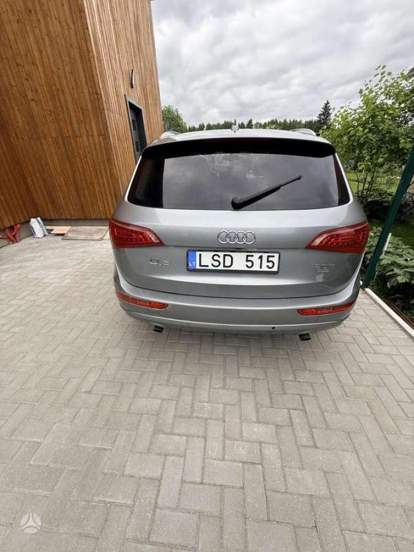 Grey Audi Q5 2011 in Vilnius, with an engine capacity of 1.98 L and mileage of 313 thousand km for 7100 €, photo 10 on AUTOMOTO.COM.LV