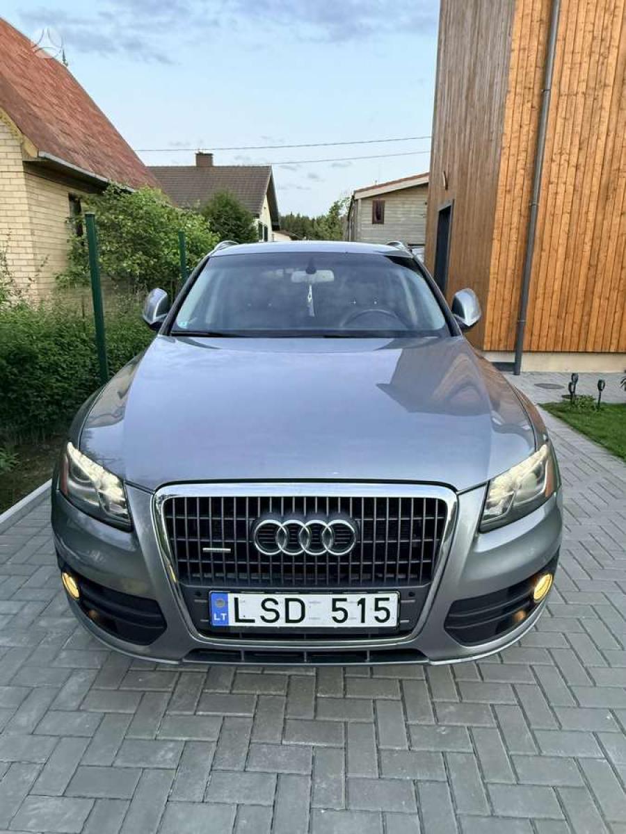 Grey Audi Q5 2011 in Vilnius, with an engine capacity of 1.98 L and mileage of 313 thousand km for 7100 €, photo 16 on AUTOMOTO.COM.LV