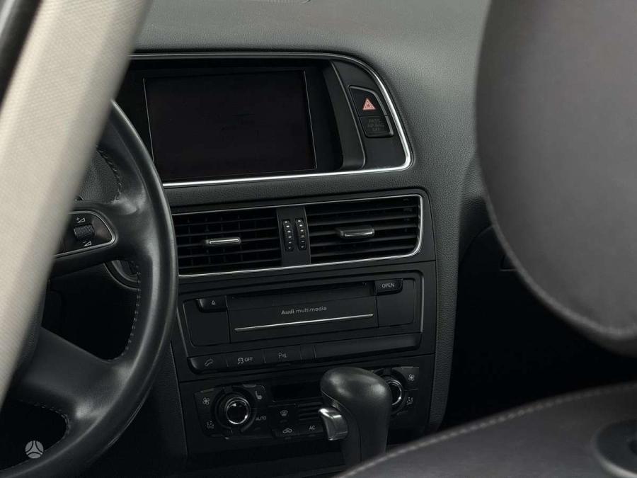 Grey Audi Q5 2011 in Vilnius, with an engine capacity of 2.97 L and mileage of 324 thousand km for 9400 €, photo 11 on AUTOMOTO.COM.LV