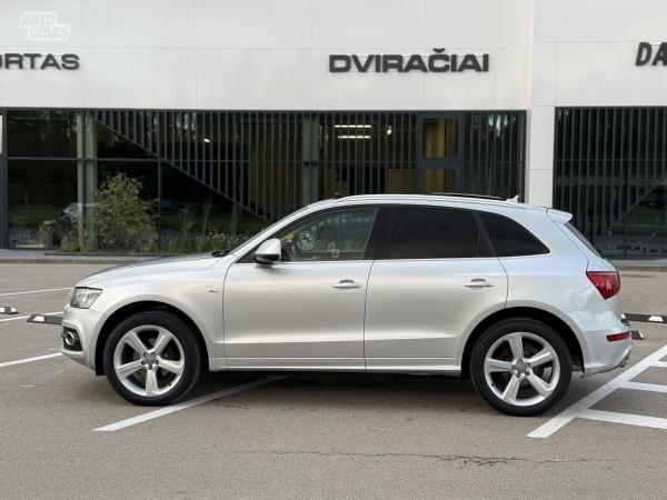 Pelēks Audi Q5 2011 Šauļi, ar dzinēja tilpumu 3.20 L un nobraukumu 269 tūkst. km par 6500 €, foto 1 vietnē AUTOMOTO.COM.LV