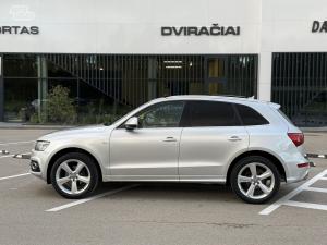 Pelēks Audi Q5 2011 Šauļi, ar dzinēja tilpumu 3.20 L un nobraukumu 269 tūkst. km par 6500 €, foto  vietnē AUTOMOTO.COM.LV