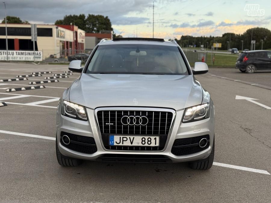 Pelēks Audi Q5 2011 Šauļi, ar dzinēja tilpumu 3.20 L un nobraukumu 269 tūkst. km par 6500 €, foto 4 vietnē AUTOMOTO.COM.LV