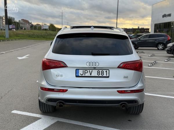Pelēks Audi Q5 2011 Šauļi, ar dzinēja tilpumu 3.20 L un nobraukumu 269 tūkst. km par 6500 €, foto 7 vietnē AUTOMOTO.COM.LV