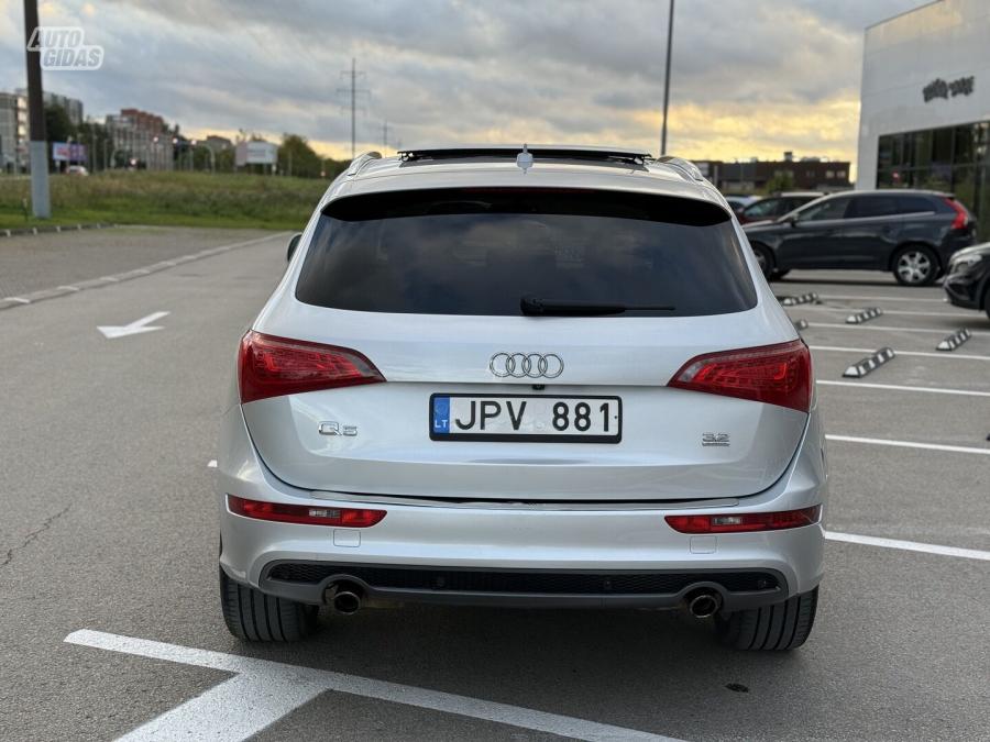 Pelēks Audi Q5 2011 Šauļi, ar dzinēja tilpumu 3.20 L un nobraukumu 269 tūkst. km par 6500 €, foto 8 vietnē AUTOMOTO.COM.LV