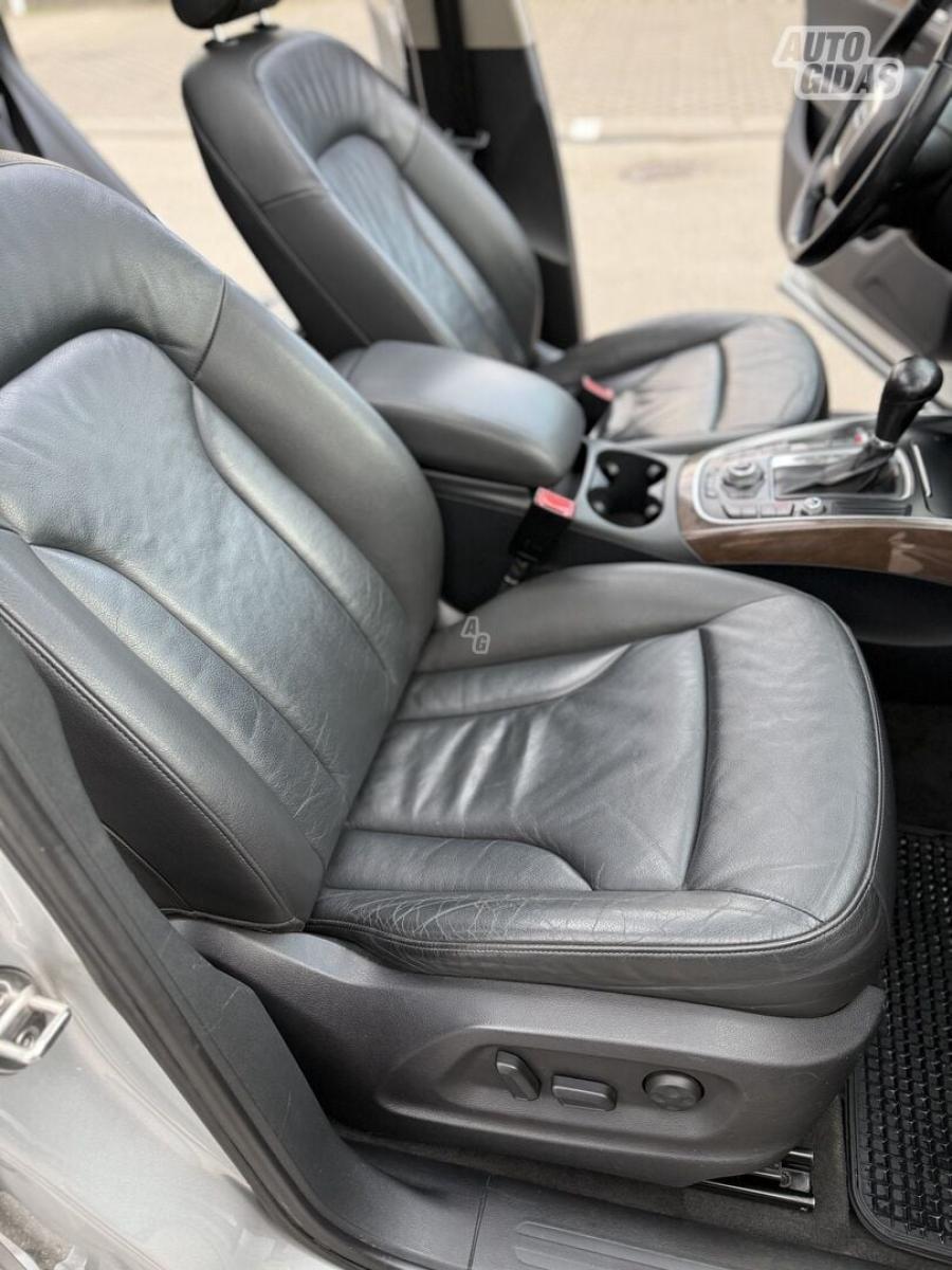 Pelēks Audi Q5 2011 Šauļi, ar dzinēja tilpumu 3.20 L un nobraukumu 269 tūkst. km par 6500 €, foto 15 vietnē AUTOMOTO.COM.LV