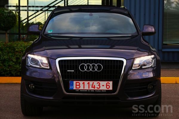 Grey Audi Q5 2011 in Riga, with an engine capacity of 3.00 L and mileage of 260 thousand km for 10990 €, photo 1 on AUTOMOTO.COM.LV