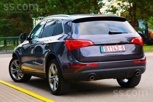 Grey Audi Q5 2011 in Riga, with an engine capacity of 3.00 L and mileage of 260 thousand km for 10990 €, photo 5 on AUTOMOTO.COM.LV