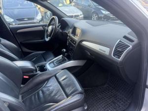 Pelēks Audi Q5 2011 Panevēža, ar dzinēja tilpumu 2.97 L un nobraukumu 265 tūkst. km par 6555 €, foto 12 vietnē AUTOMOTO.COM.LV