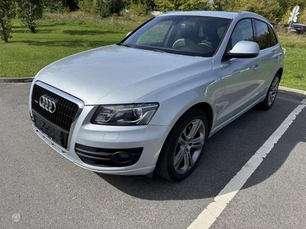 Pelēks Audi Q5 2011 Klaipėda, ar dzinēja tilpumu 1.98 L un nobraukumu 293 tūkst. km par 6900 €, foto 1 vietnē AUTOMOTO.COM.LV